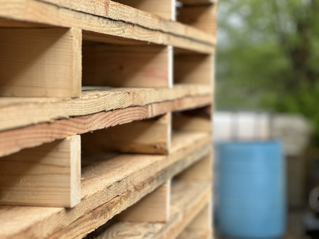 About Geo Pallet Ltd | Trusted Pallet Company in BC